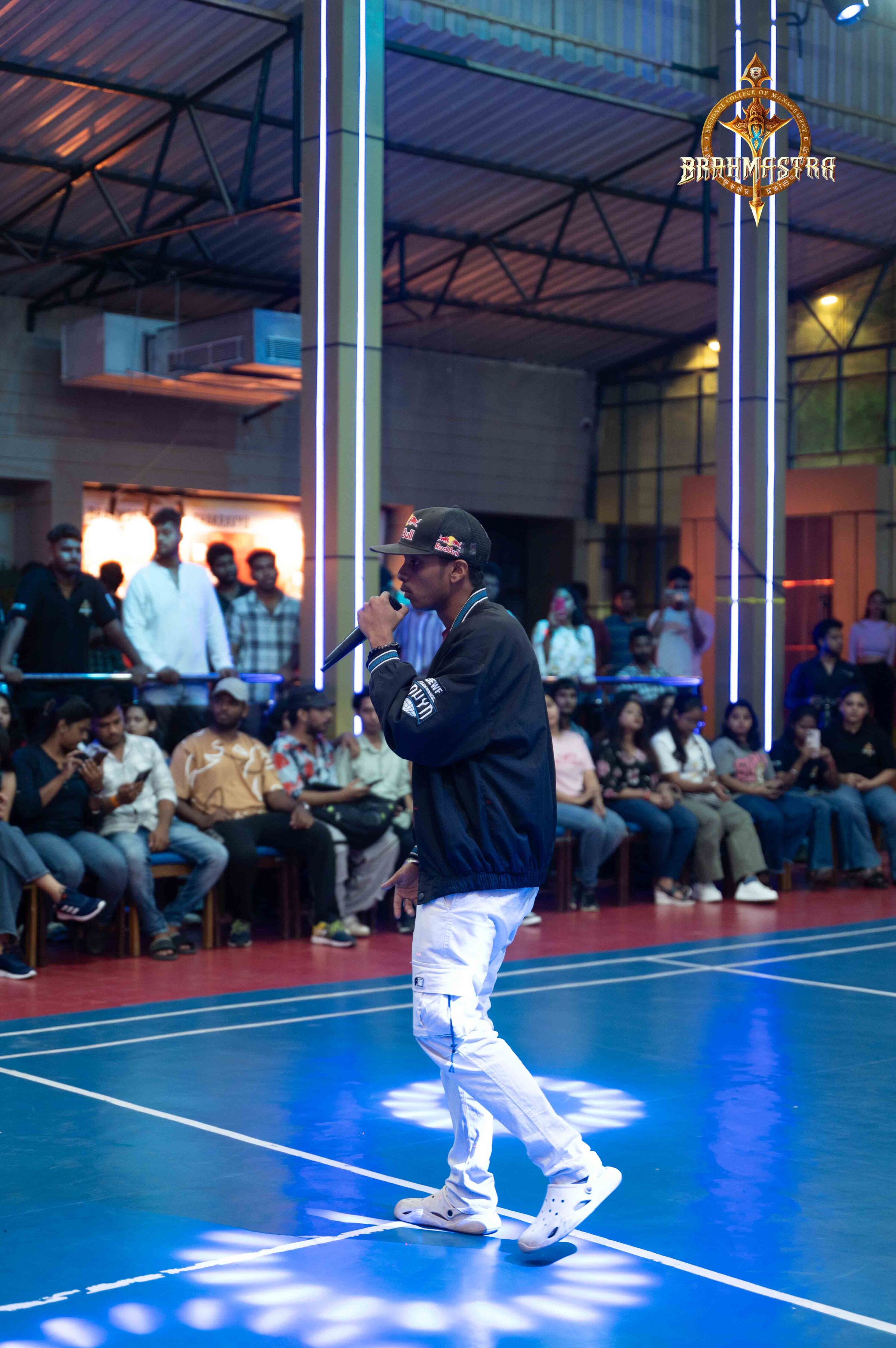 METAPHOR MIC - Regional College Of Management