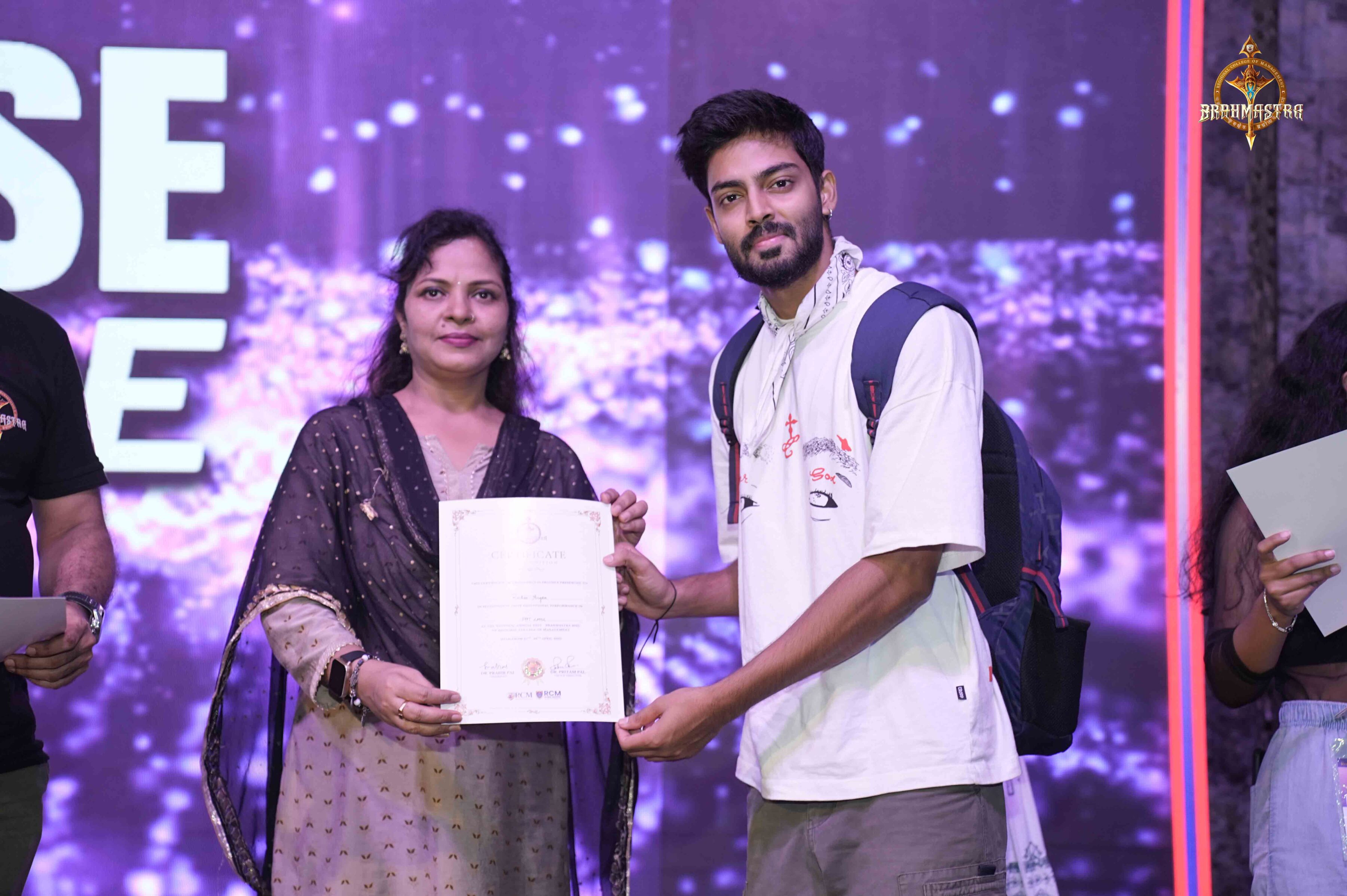 FOOT LOOSE - Regional College Of Management